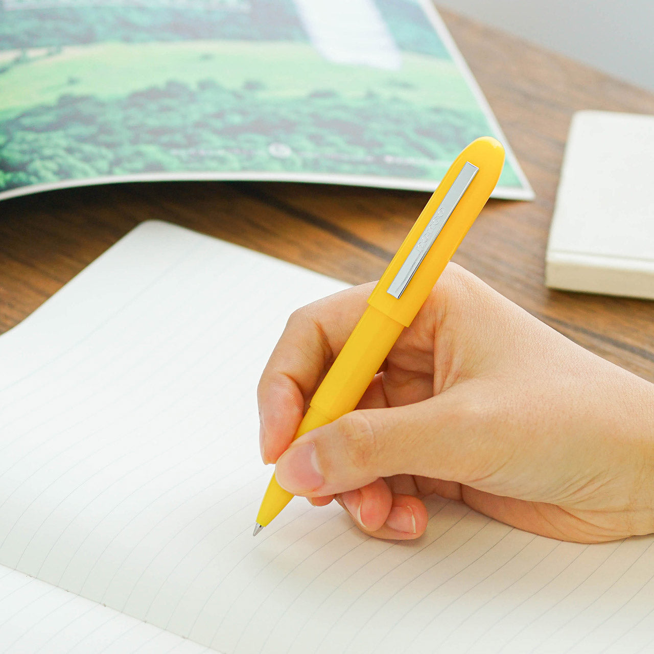 Penco Bullet Ballpoint Pen Light – Milligram